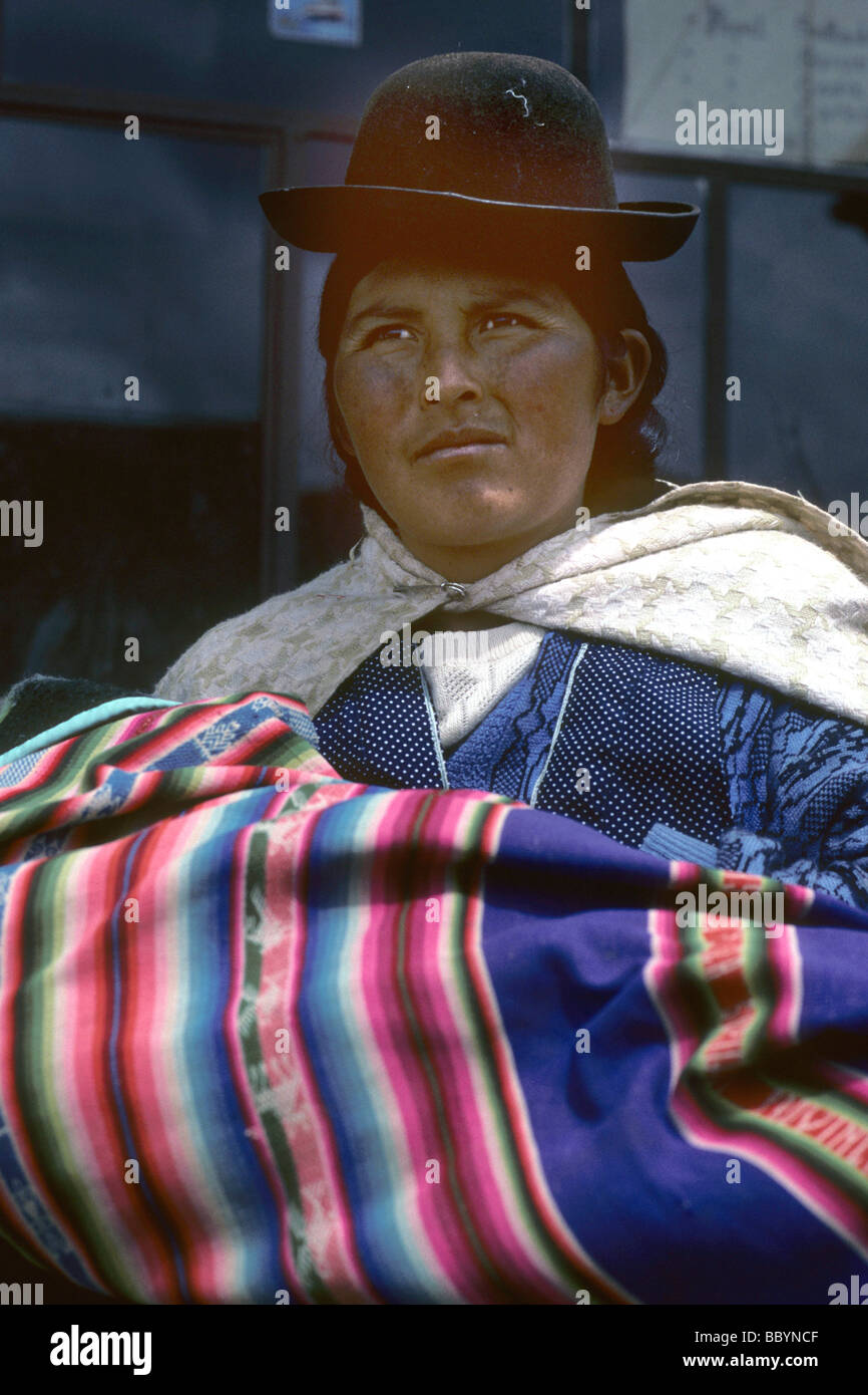 Indios aymara hi-res stock photography and images - Alamy