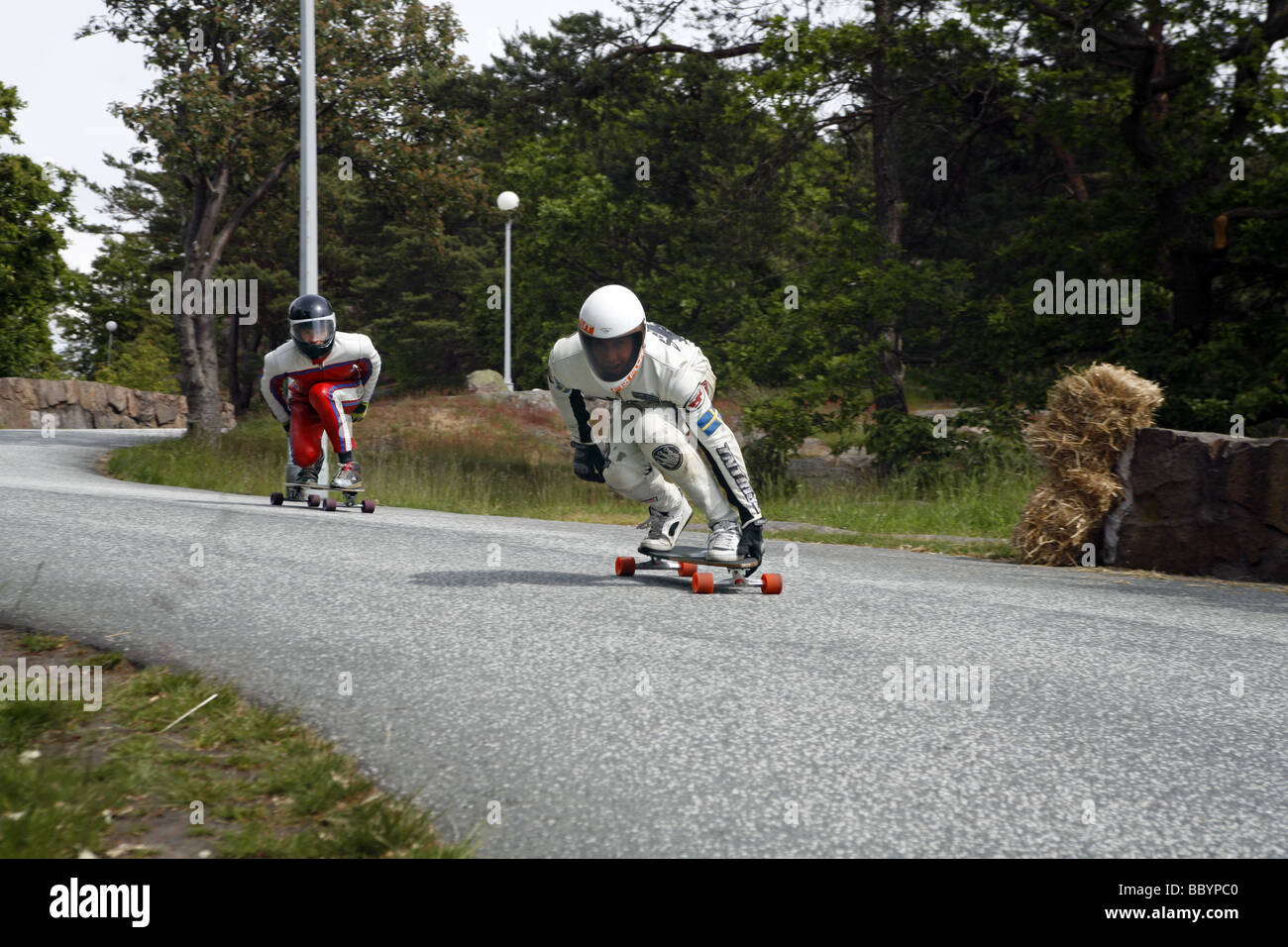 Skateboard Longboard competition Downhill race Stock Photo - Alamy