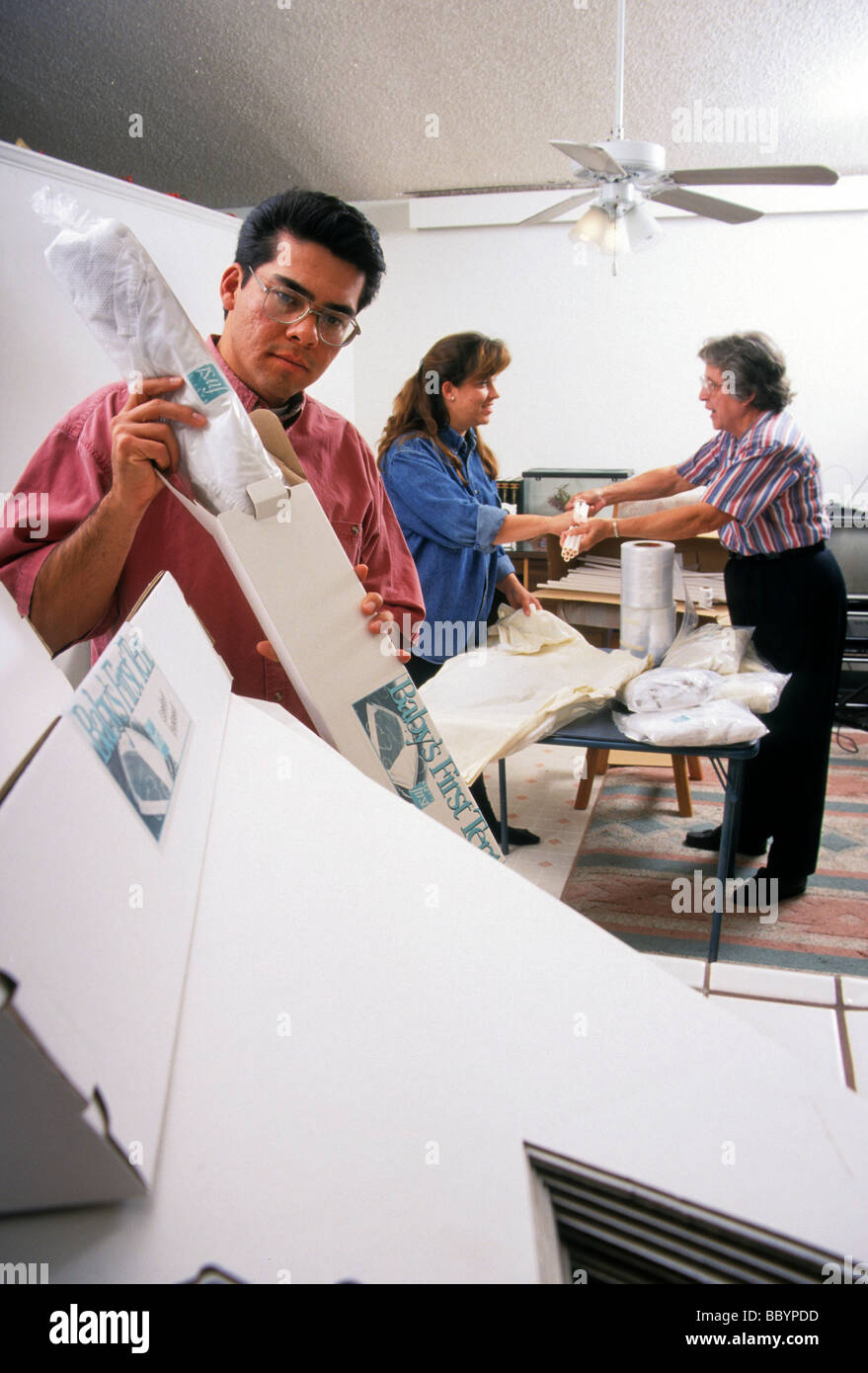 Sales ship hi-res stock photography and images - Alamy