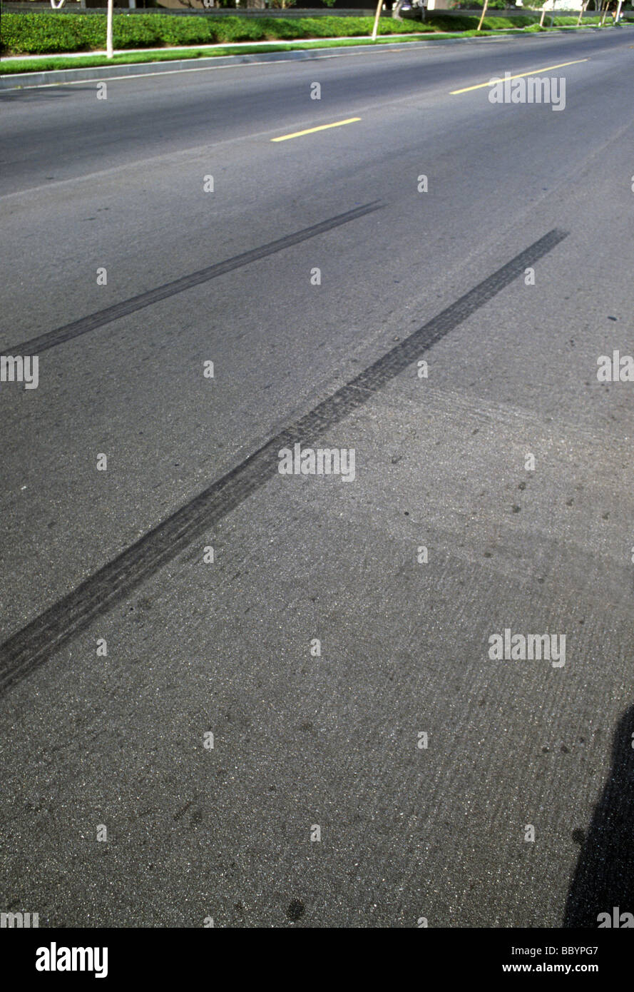 skid mark tire road street brake emergency stop slide traffic car auto ...