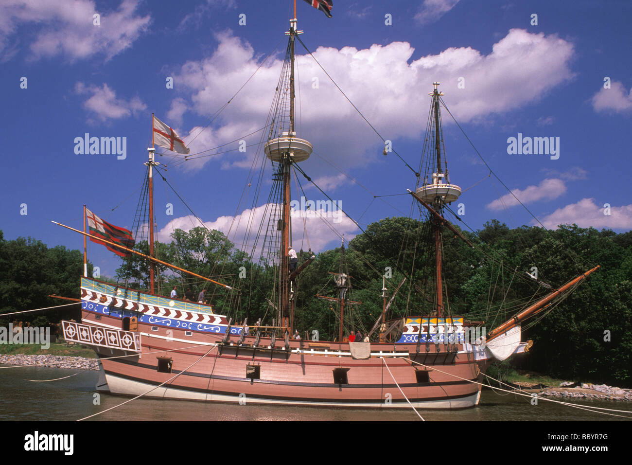 English Historic Sailing Ship High Resolution Stock Photography and ...
