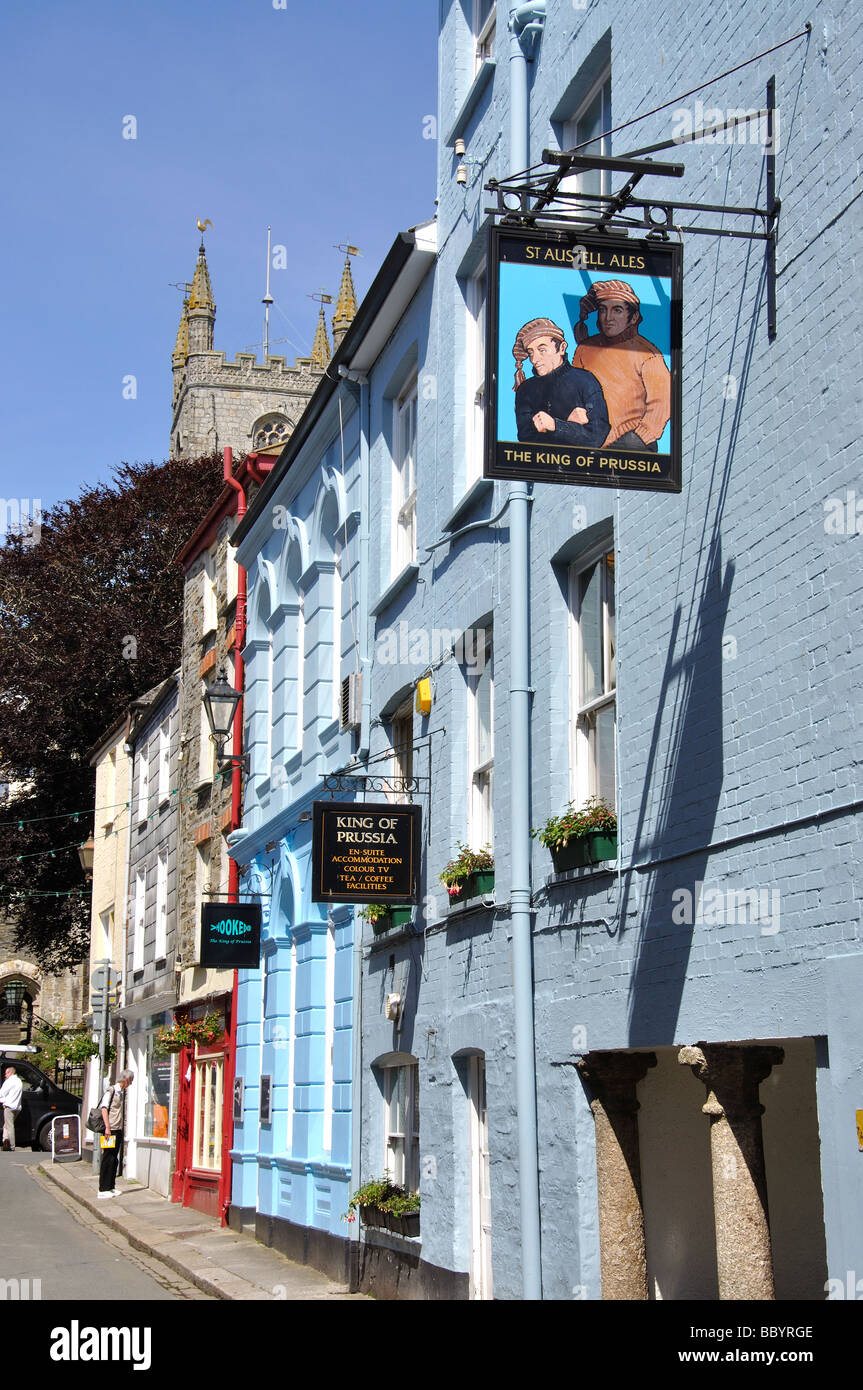 Fowey pubs hi-res stock photography and images - Alamy