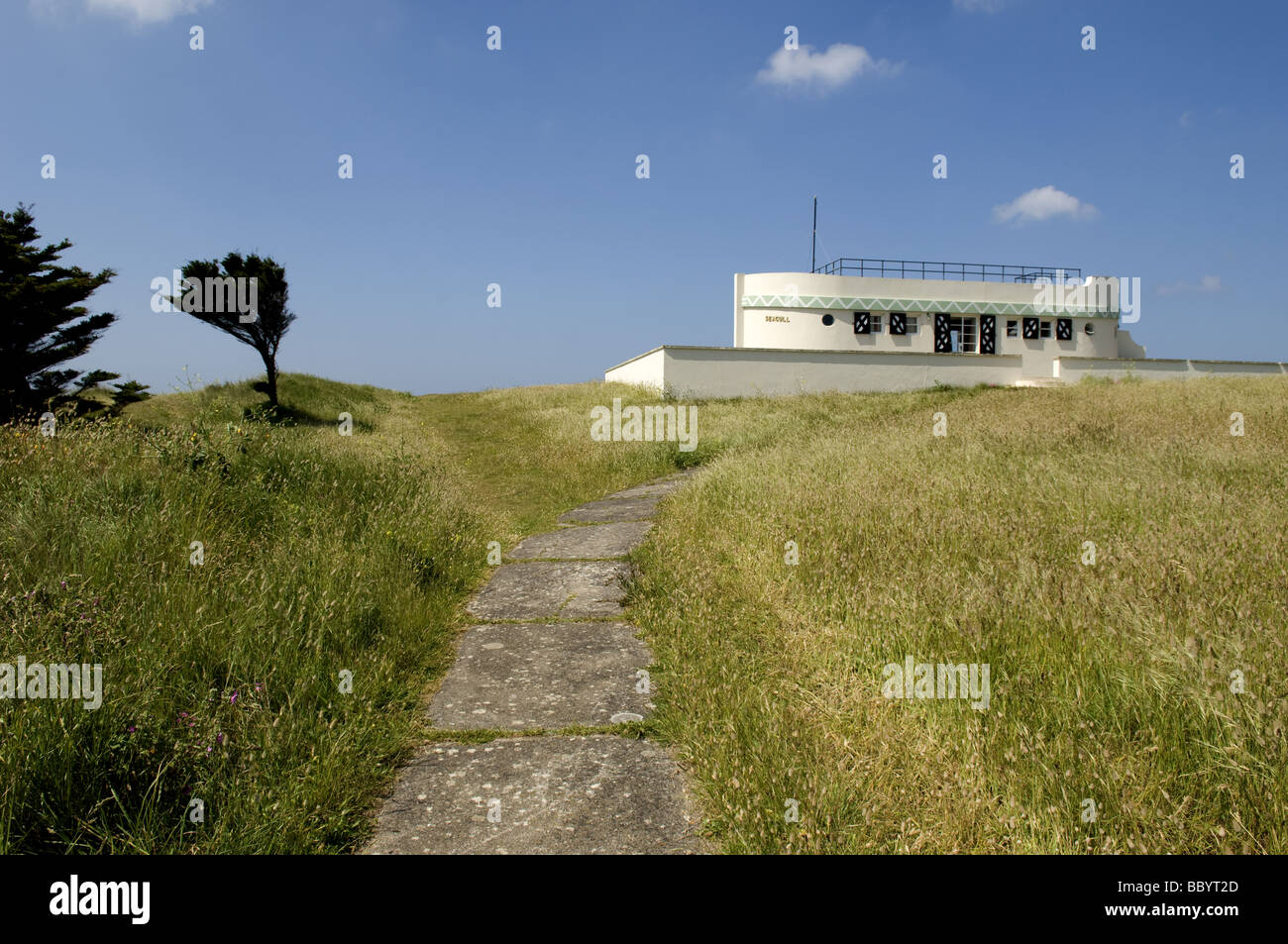 Cafes overlooking beach hi-res stock photography and images - Alamy
