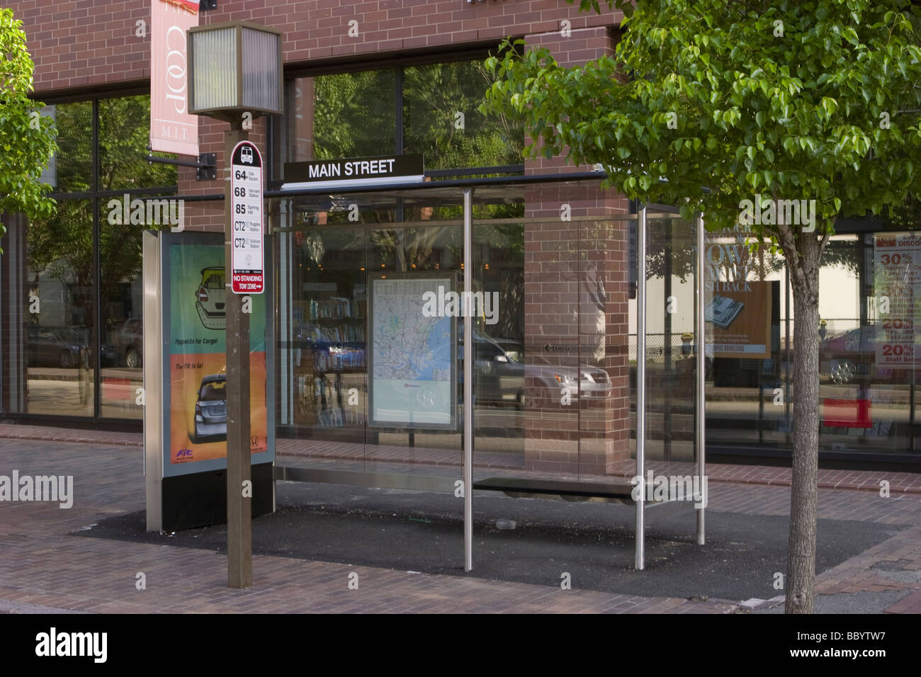 Bus stop vestibule hi-res stock photography and images - Alamy