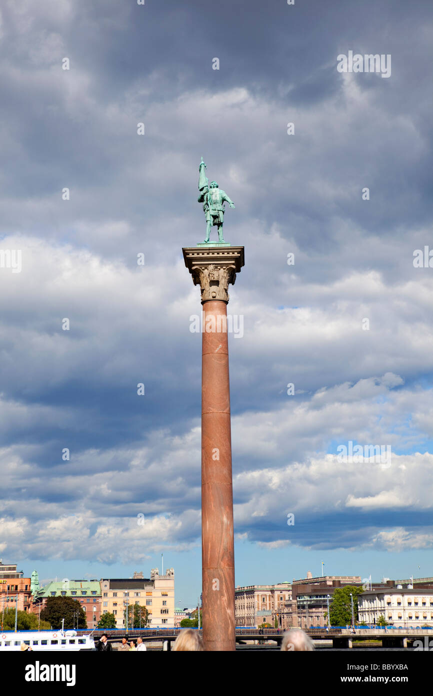 Statue stadshuset town hall stockholm hi-res stock photography and ...