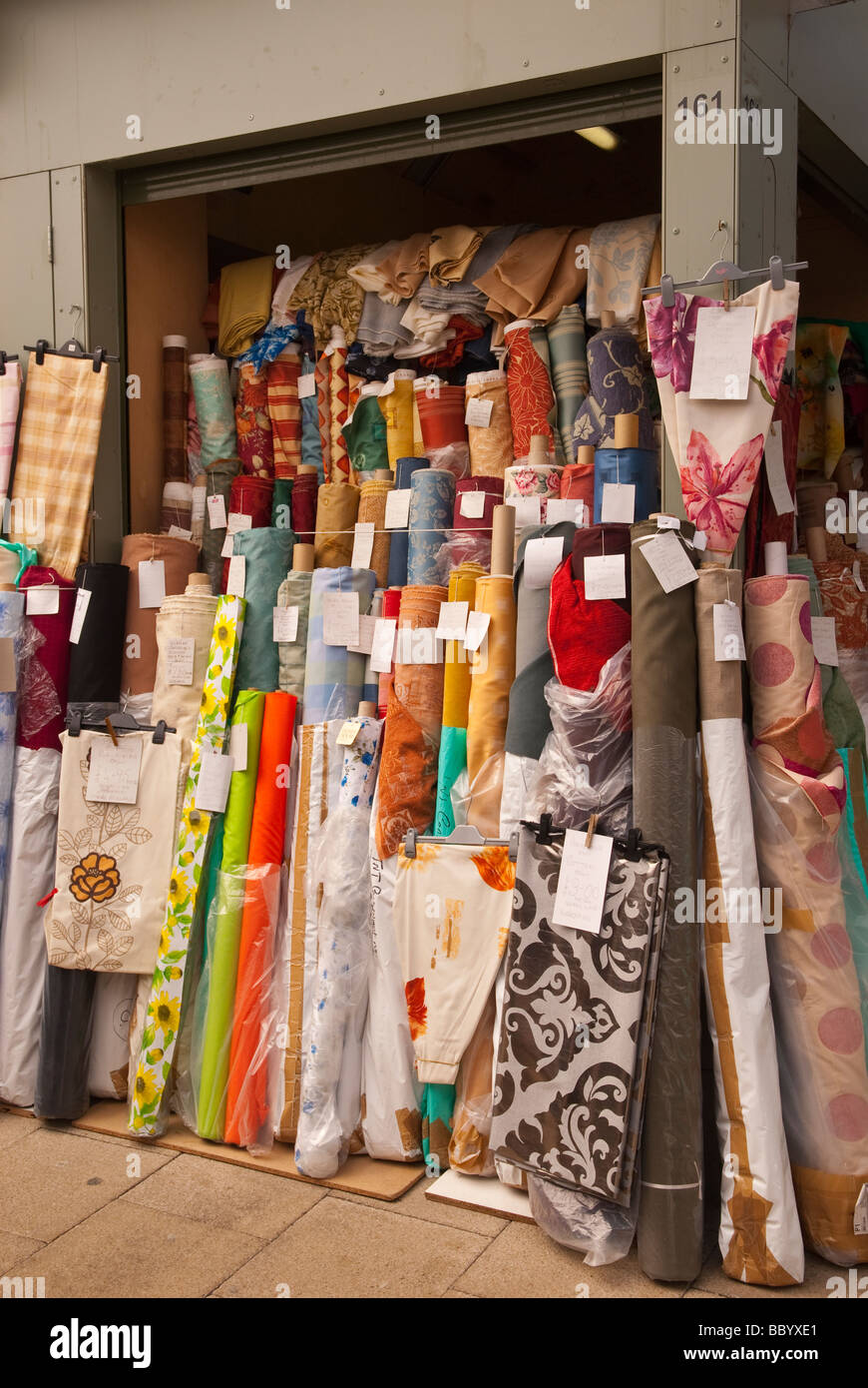 Carpet stall market uk hi-res stock photography and images - Alamy