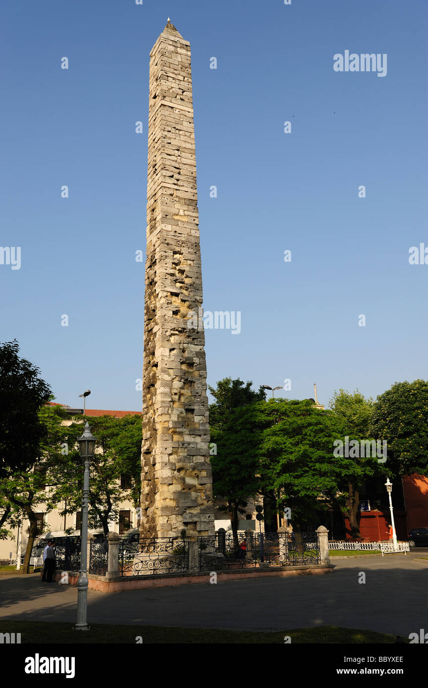 The walled obelisk hi-res stock photography and images - Alamy