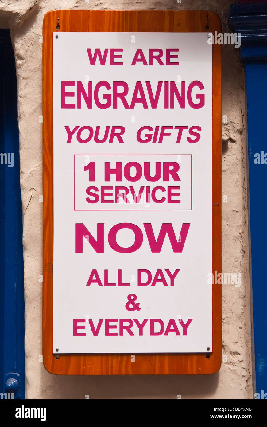 Engraving service hi-res stock photography and images - Alamy