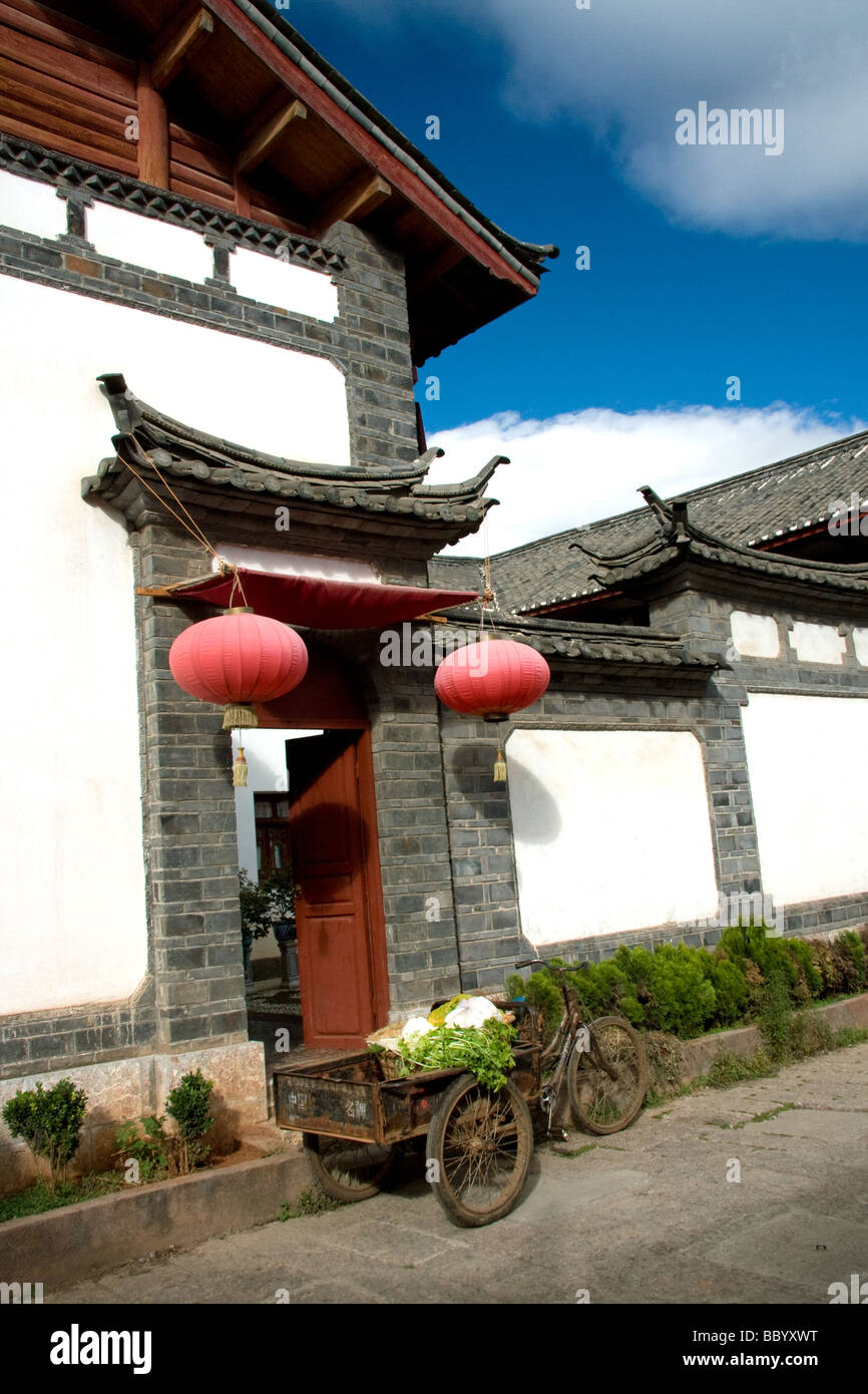 Traditional cart hi-res stock photography and images - Alamy