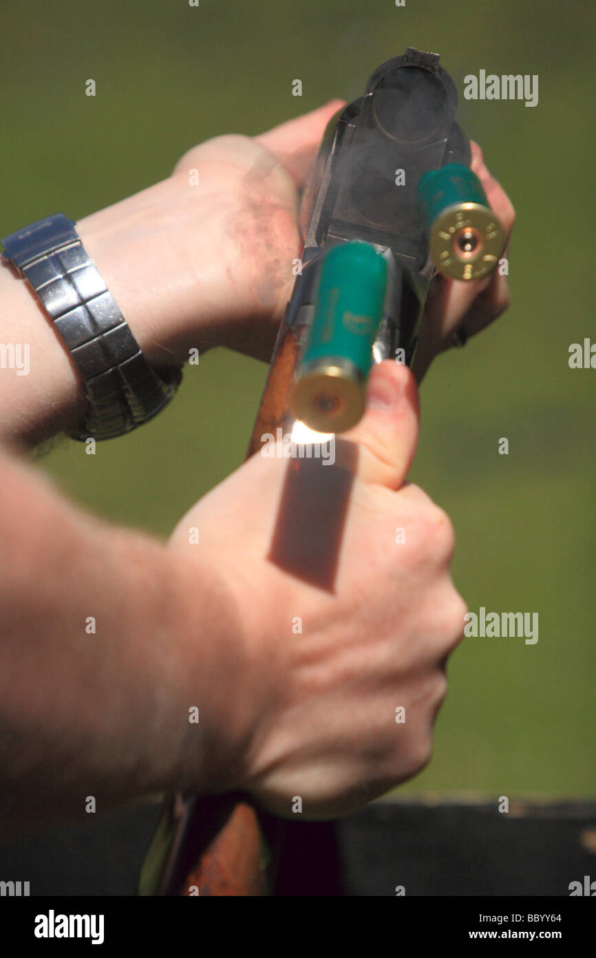 Double barrel shot gun gun sport clay pidgeon shoot shooting Stock ...