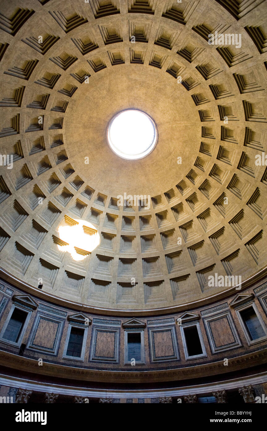 Roman architecture ceiling from below hi-res stock photography and ...