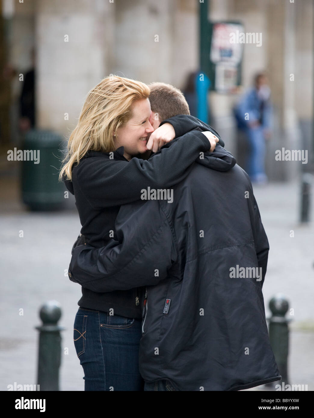 Happy couple hug in hi-res stock photography and images - Alamy