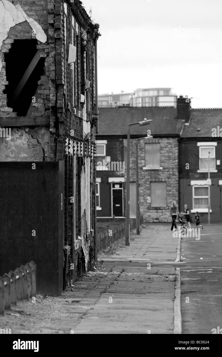 Decay street hi-res stock photography and images - Alamy