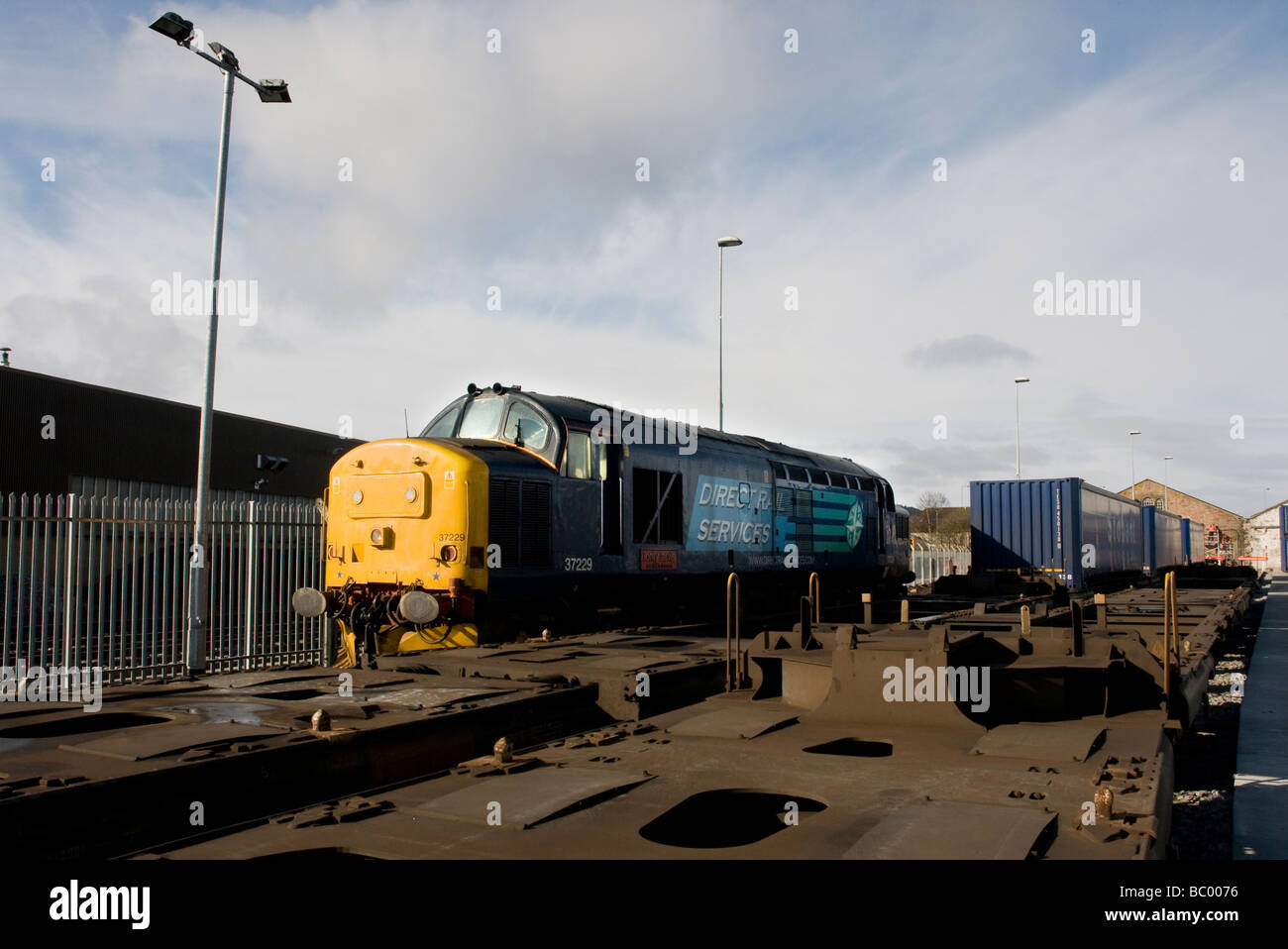 class 37 37229 jonty jarvis snowplough duties inverness yard scotland ...