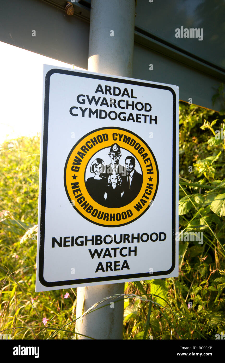 Neighbourhood watch sign in a rural area Stock Photo - Alamy