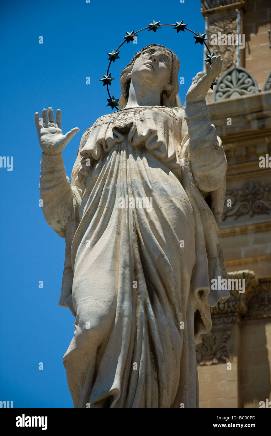 Christian hands raised worship hi-res stock photography and images - Alamy