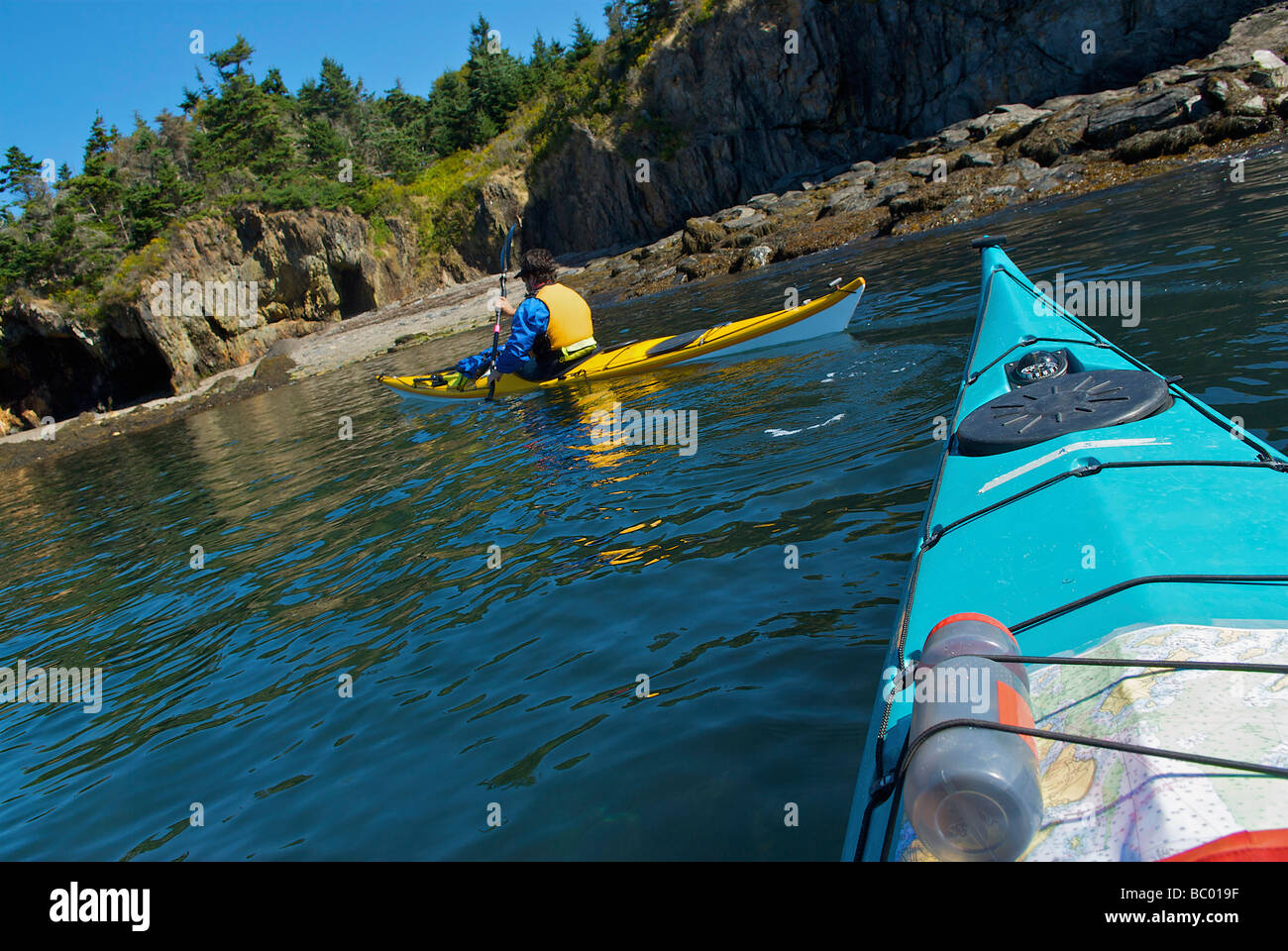 Kayak action hi-res stock photography and images - Alamy