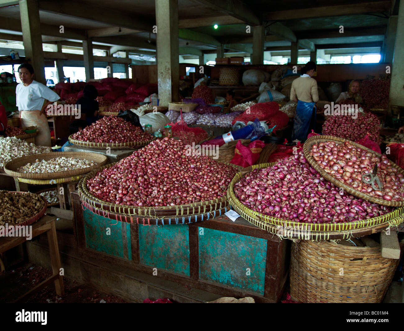 A fesh fruit and vegetable market in Yogjakarta Indonesia Stock Photo ...