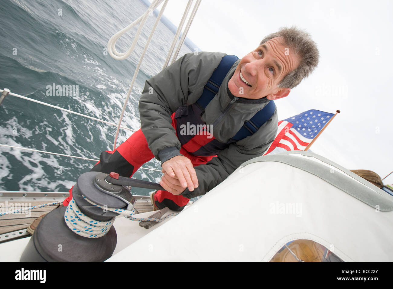 Adjusting sail hi-res stock photography and images - Alamy