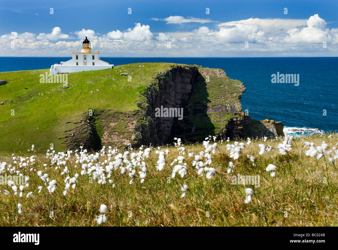 Rhu Stoer Lighthouse at Point of Stoer Assynt Coigach Scenic Area ...