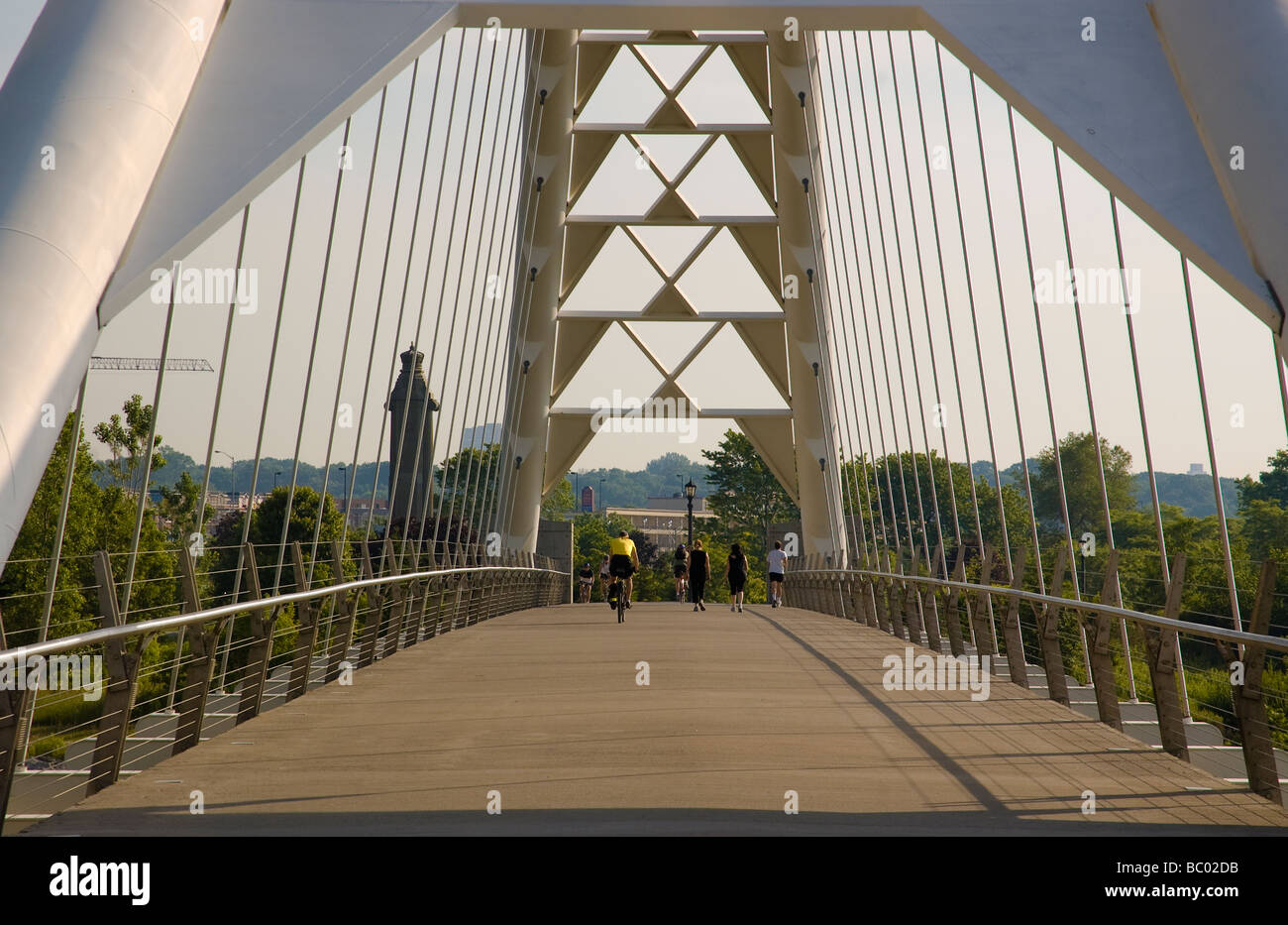 Humber river pedestrian bridge hi-res stock photography and images - Alamy