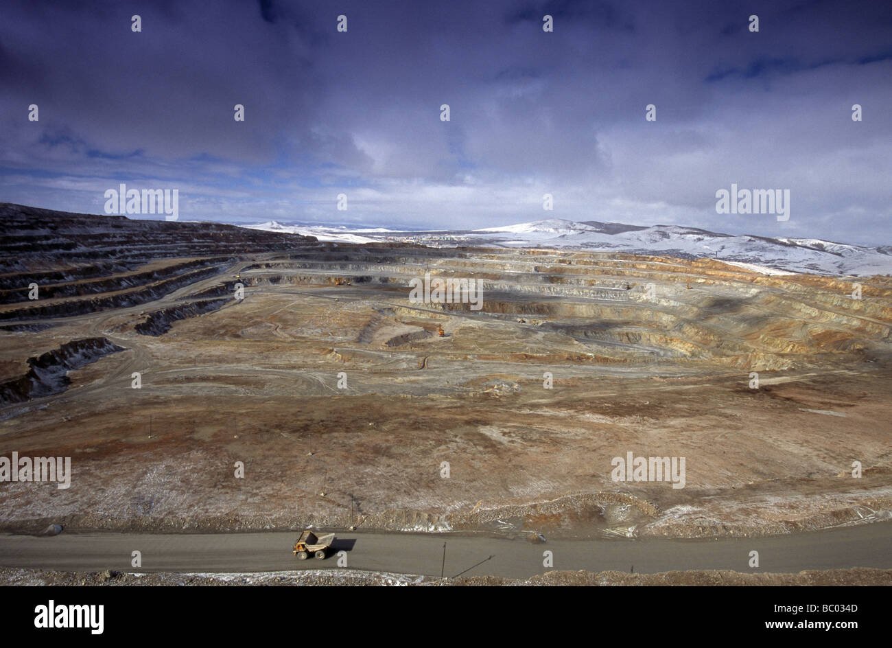 Erdenet mining hi-res stock photography and images - Alamy