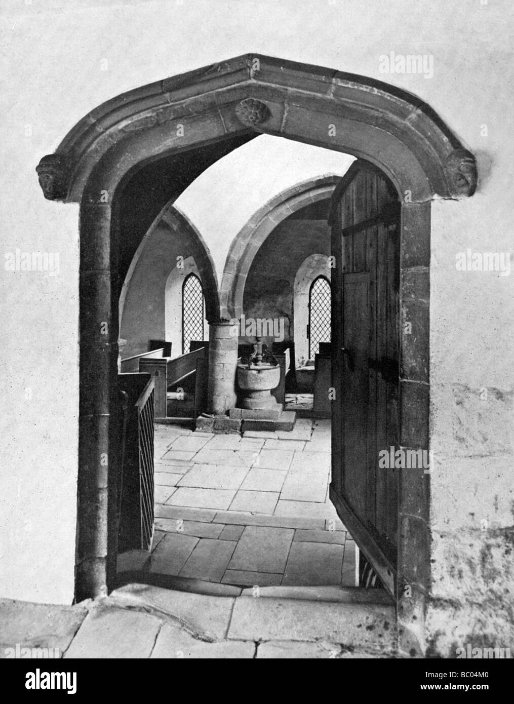 Interior of haddon hall hi-res stock photography and images - Alamy