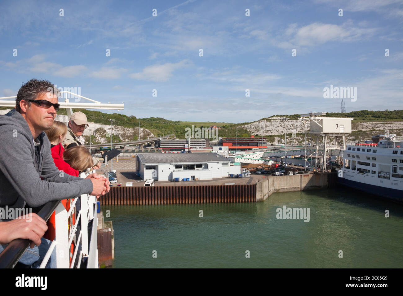 Uk cross channel ferry hi-res stock photography and images - Alamy