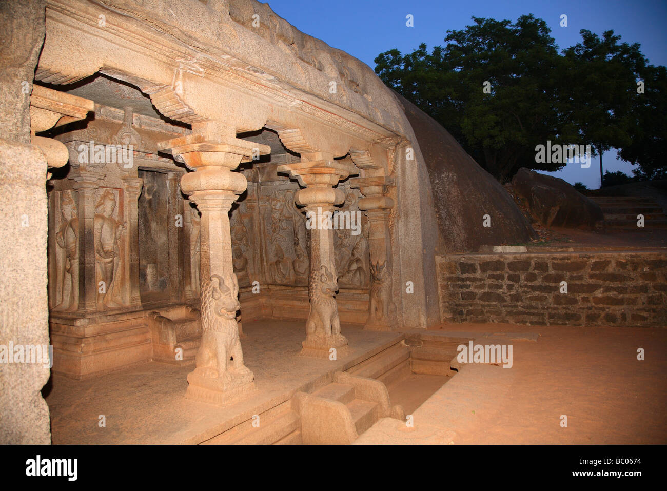 Mahishamardini temple hi-res stock photography and images - Alamy