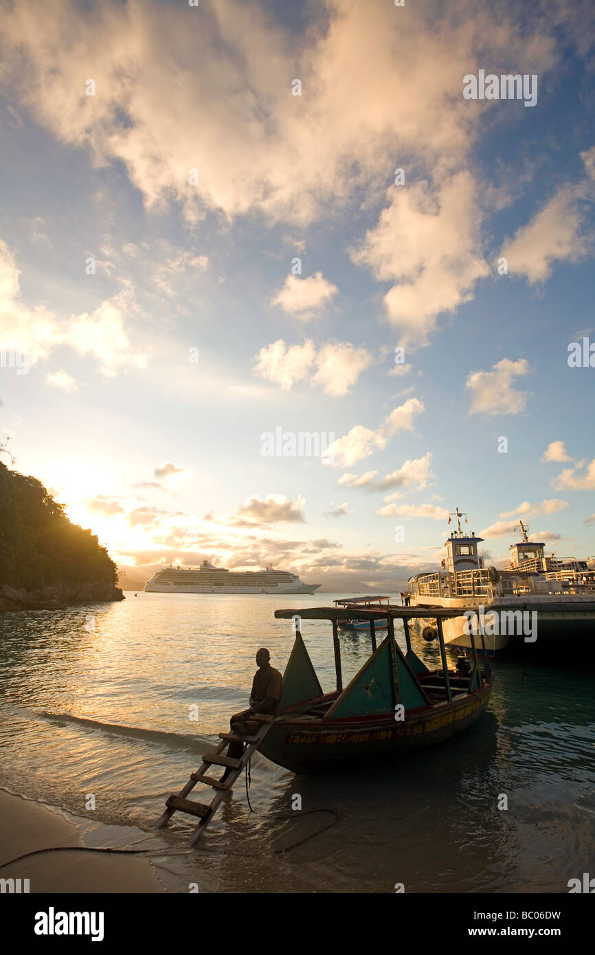 Haiti, Nord, Cap Haitien. Labadee Cove, sunset Stock Photo - Alamy