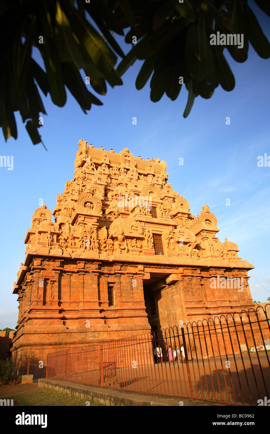 Tanjore temple hi-res stock photography and images - Alamy