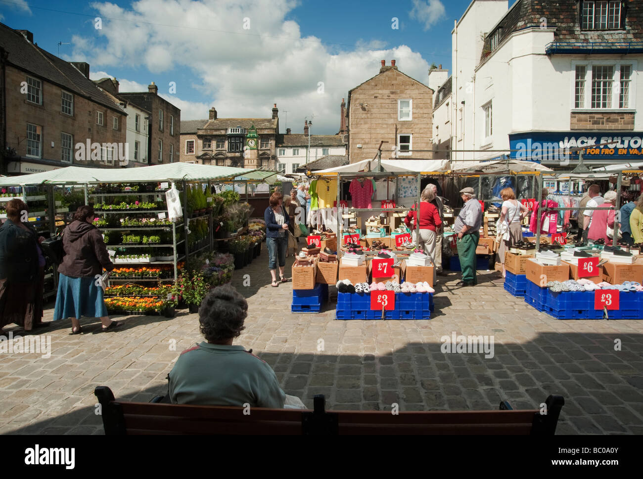 Street market, Otley, Yorkshire, UK Stock Photo - Alamy