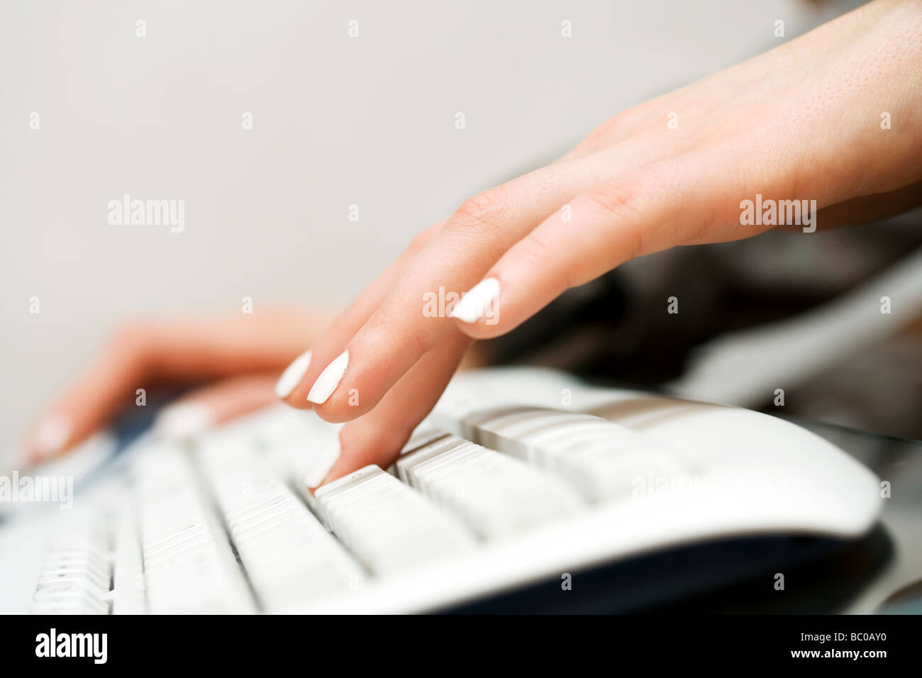 Female hands working on the computer Stock Photo - Alamy