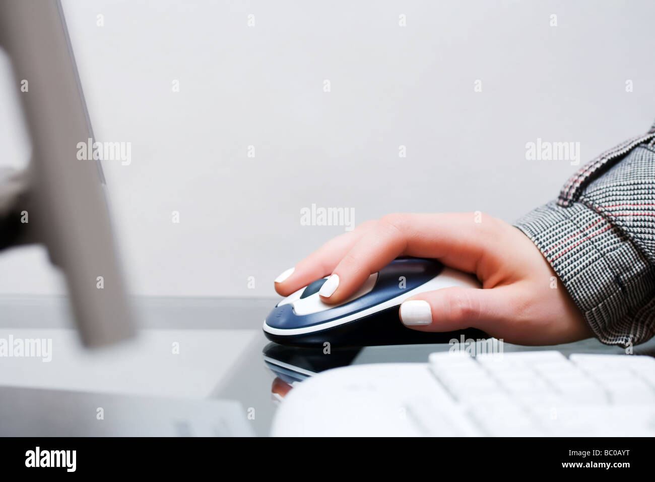 Female hands working on the computer Stock Photo - Alamy
