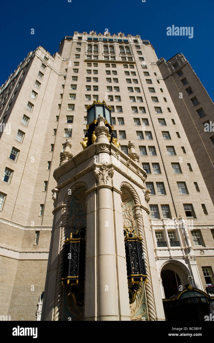 Intercontinental mark hopkins hotel hi-res stock photography and images ...