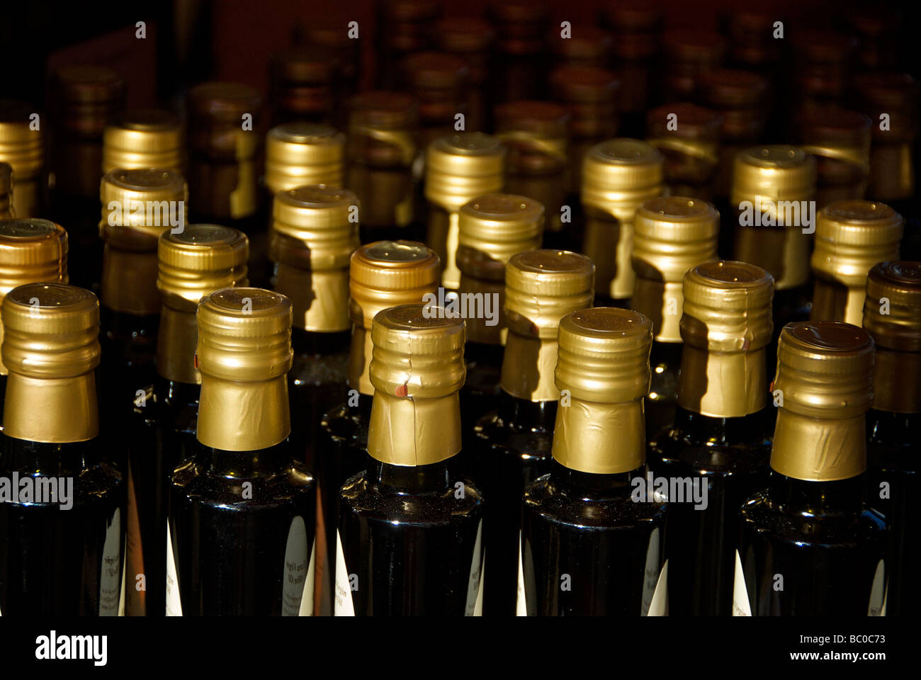 Italian Market Newbury Market Square Place Berkshire UK Wine Bottle ...