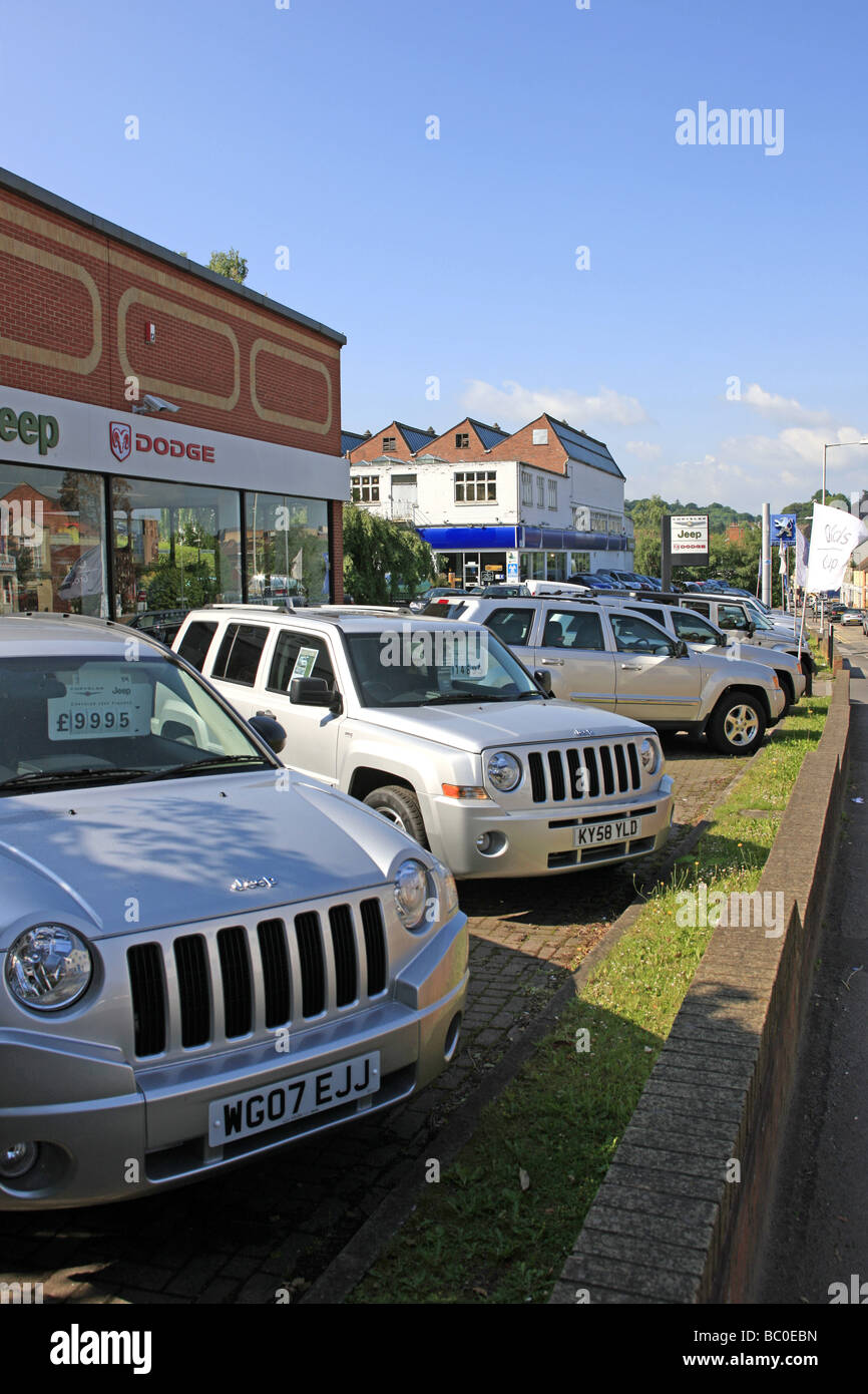 Chrysler dodge jeep car dealership hi-res stock photography and images ...