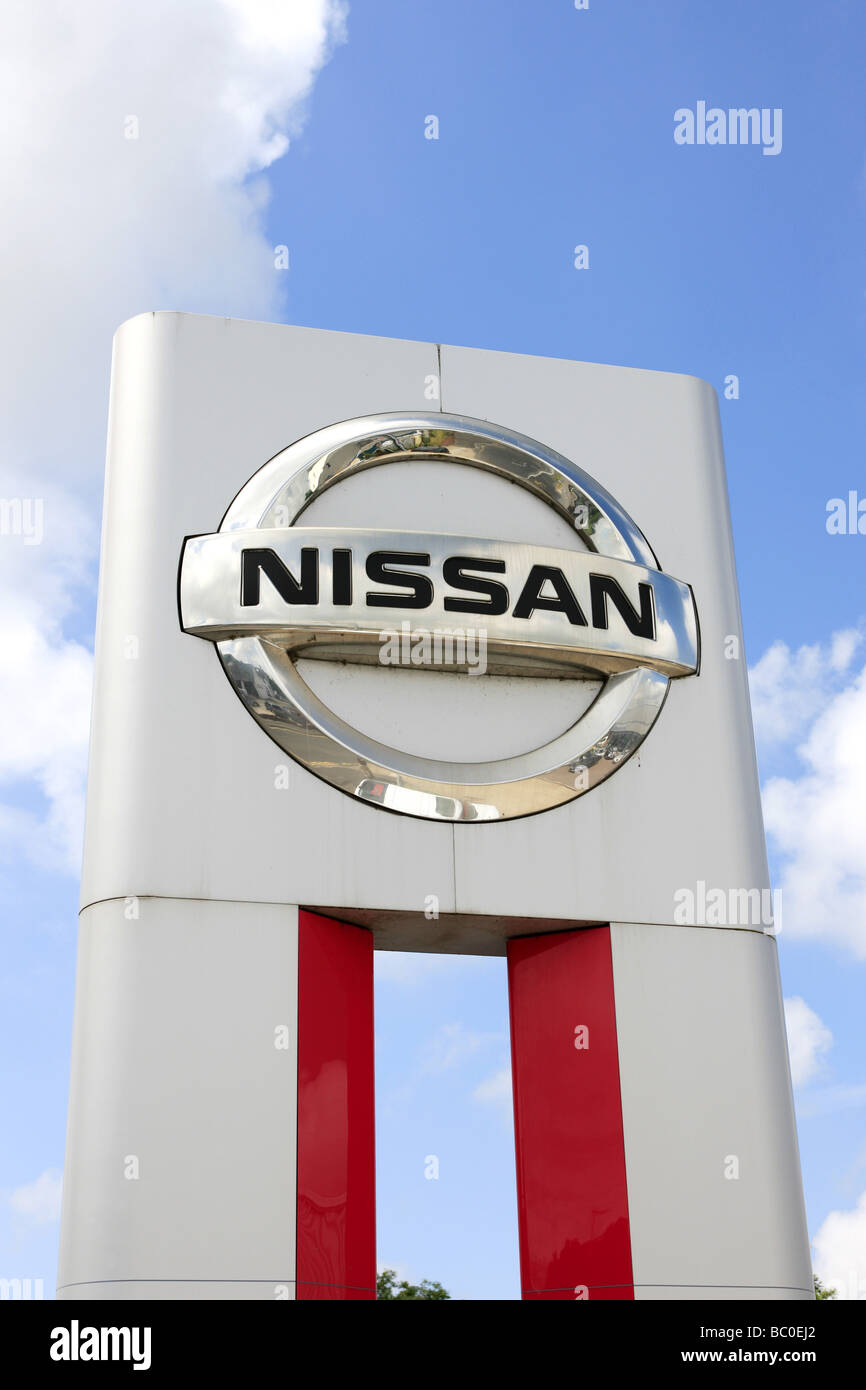 Nissan Japanese Car manufacturer logo Stock Photo - Alamy