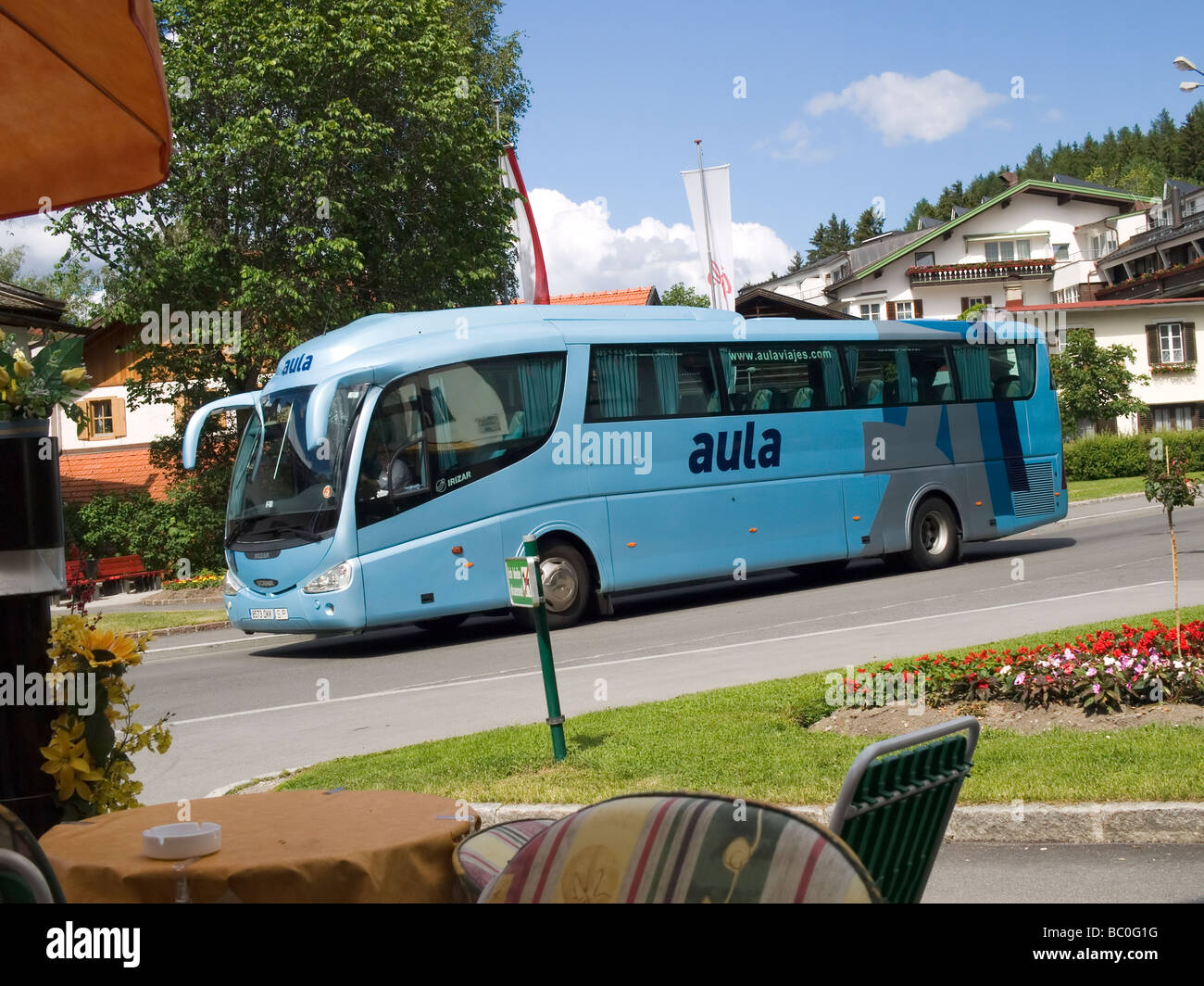 Spanish bus hi-res stock photography and images - Alamy