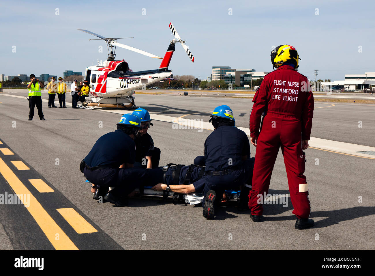 Air Ambulance helicopter @ emergency responder special operations ...