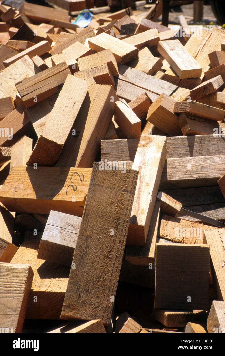 wood lumber scrap sawdust trim cut piece waste build construct material ...