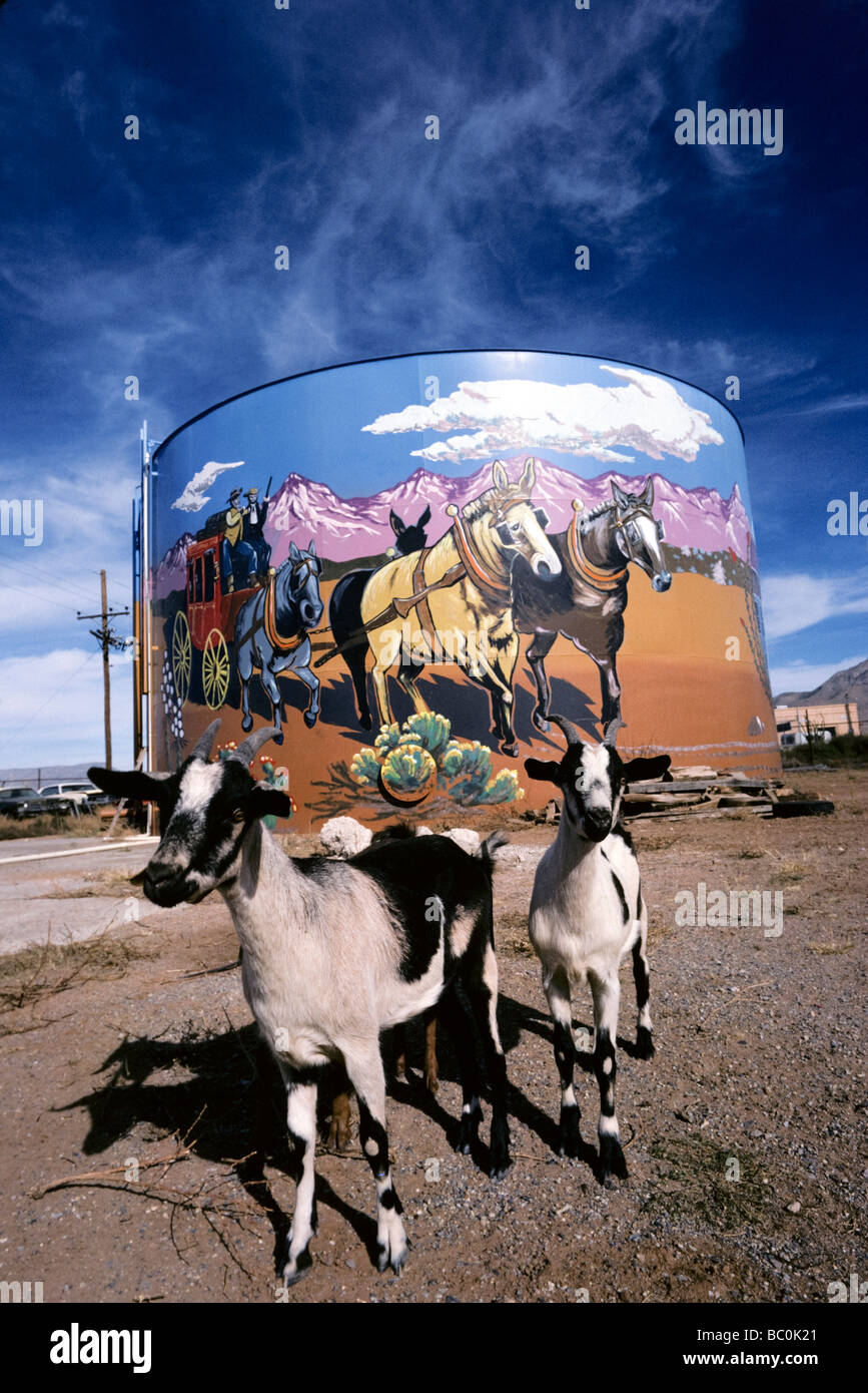Water tank mural hi-res stock photography and images - Alamy