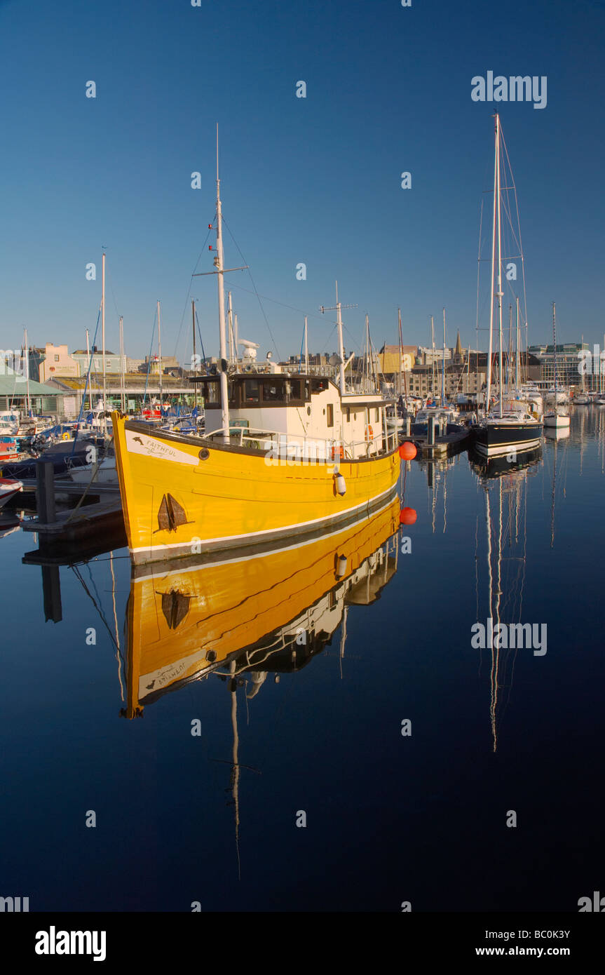 Trawlers in plymouth harbour hi-res stock photography and images - Alamy