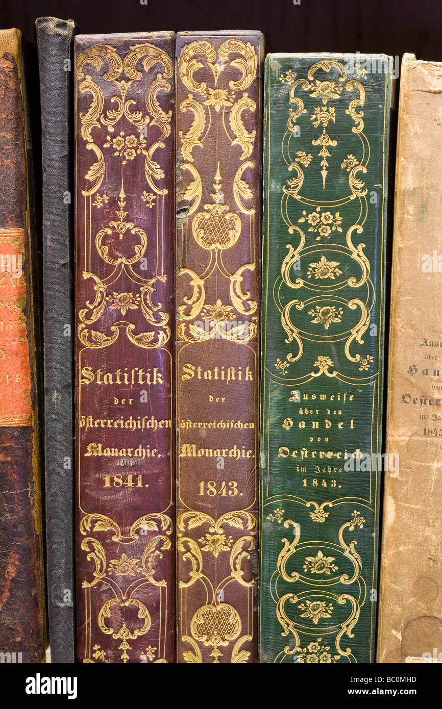 Old rare books hi-res stock photography and images - Alamy