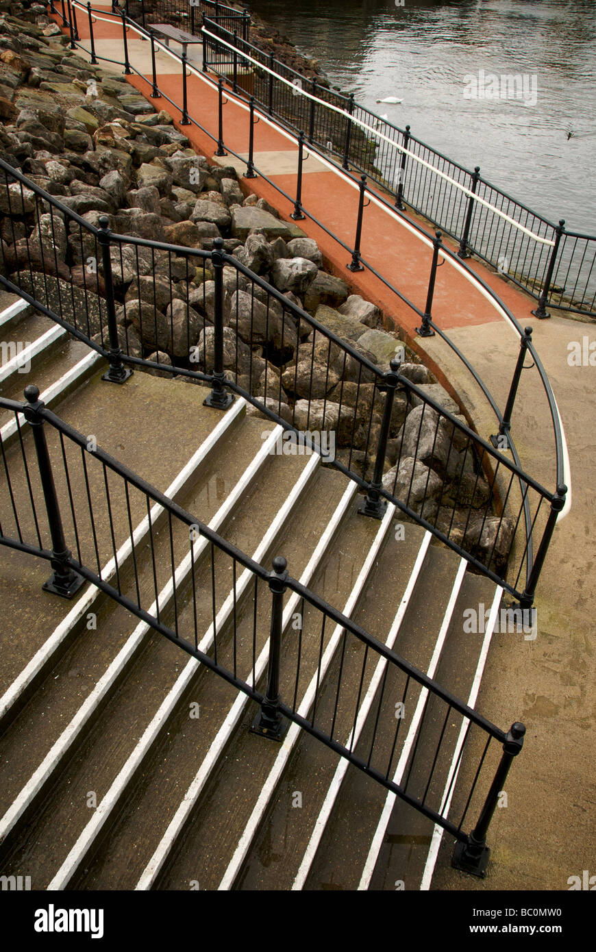 Quay steps hi-res stock photography and images - Alamy