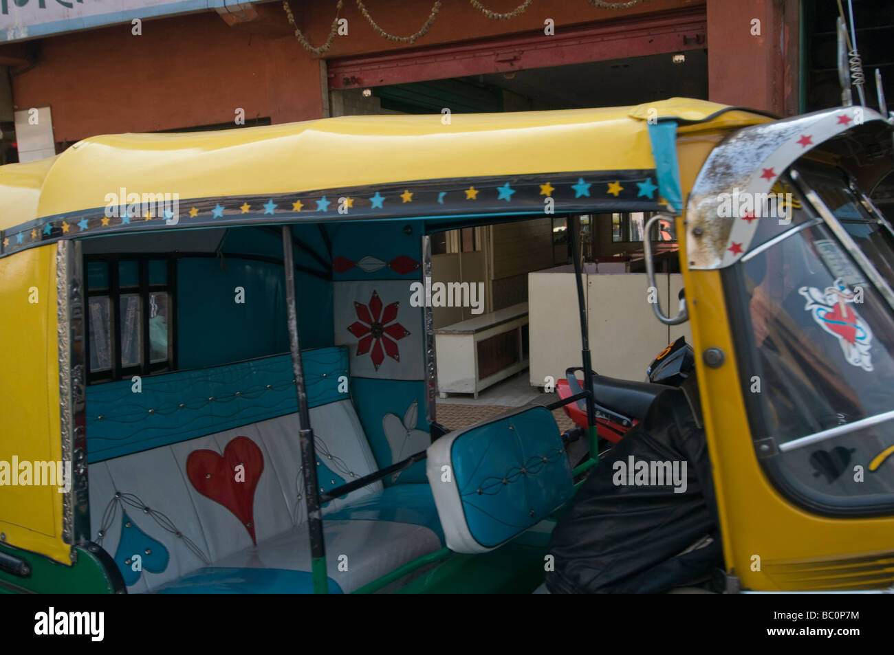 Indian Rush Hour, Agra,Uttar Pradesh, India Stock Photo - Alamy