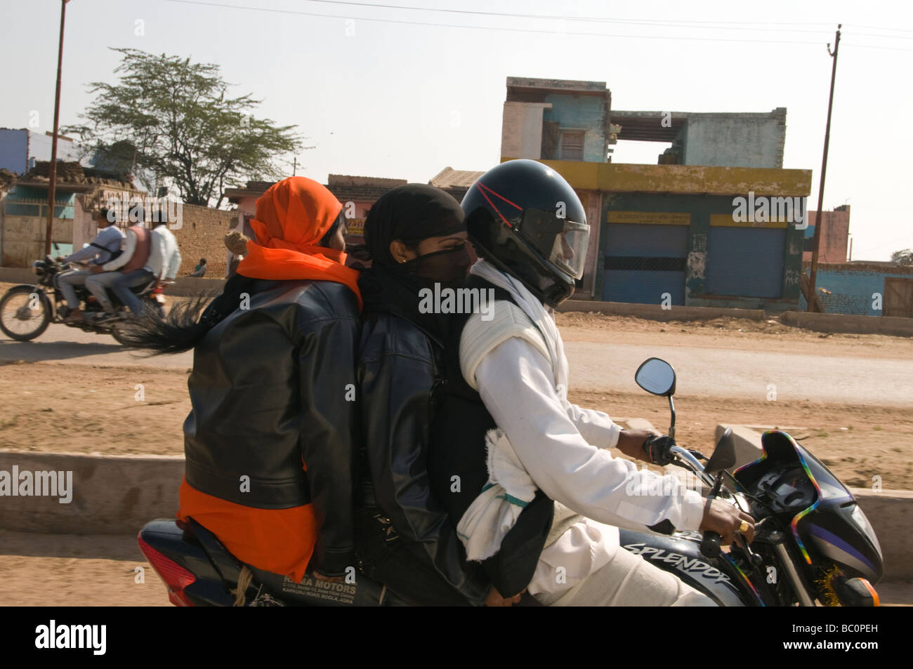 Indian Rush Hour, Agra,Uttar Pradesh, India Stock Photo - Alamy