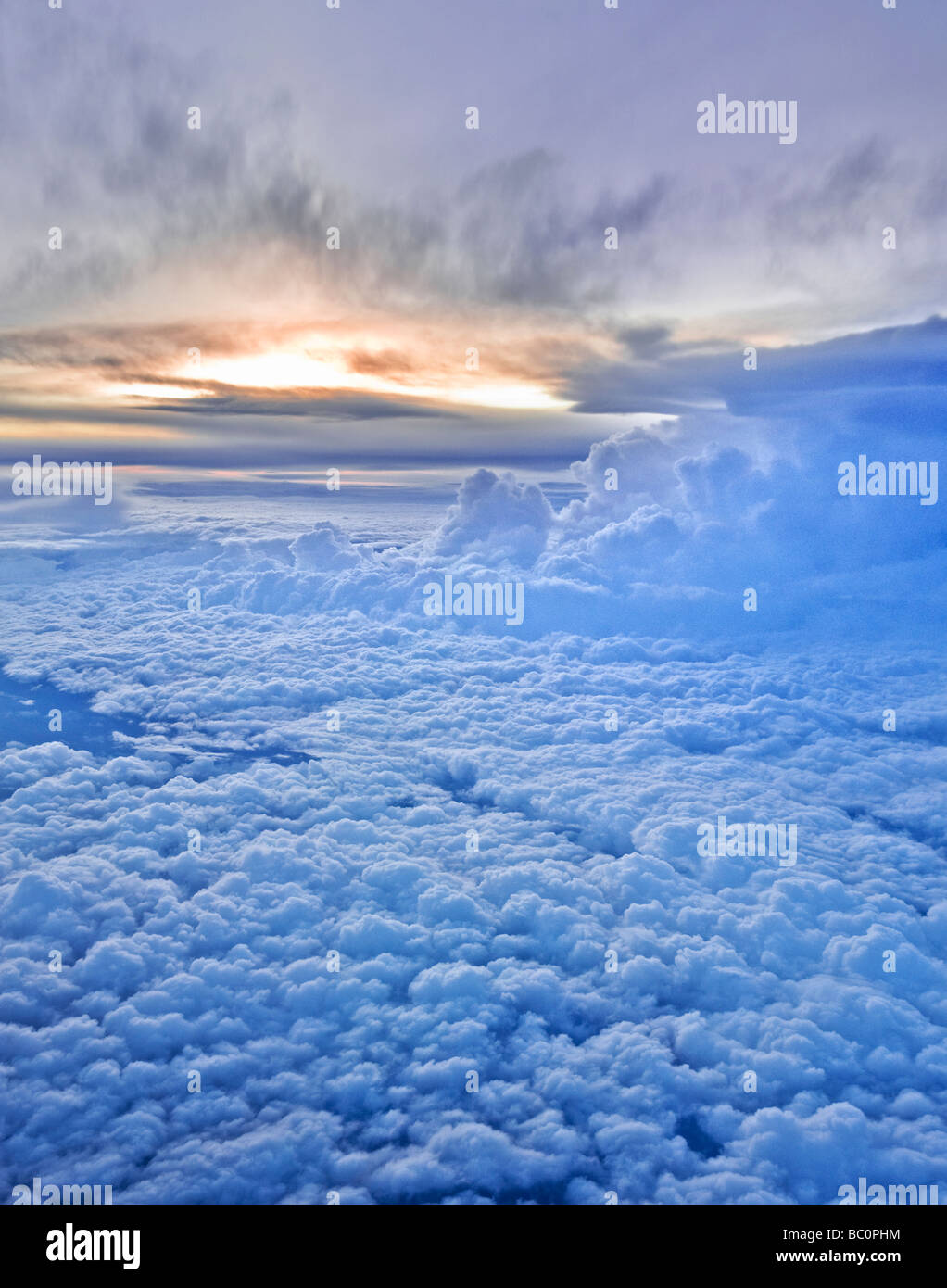 Red sunset close up above hi-res stock photography and images - Alamy