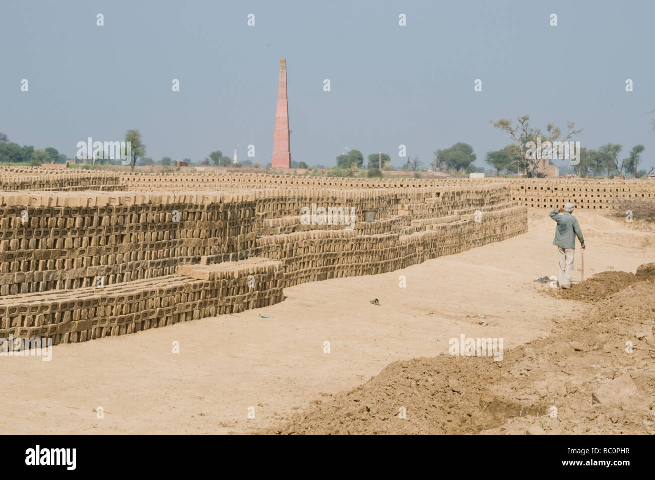 Baking clay bricks hi-res stock photography and images - Alamy
