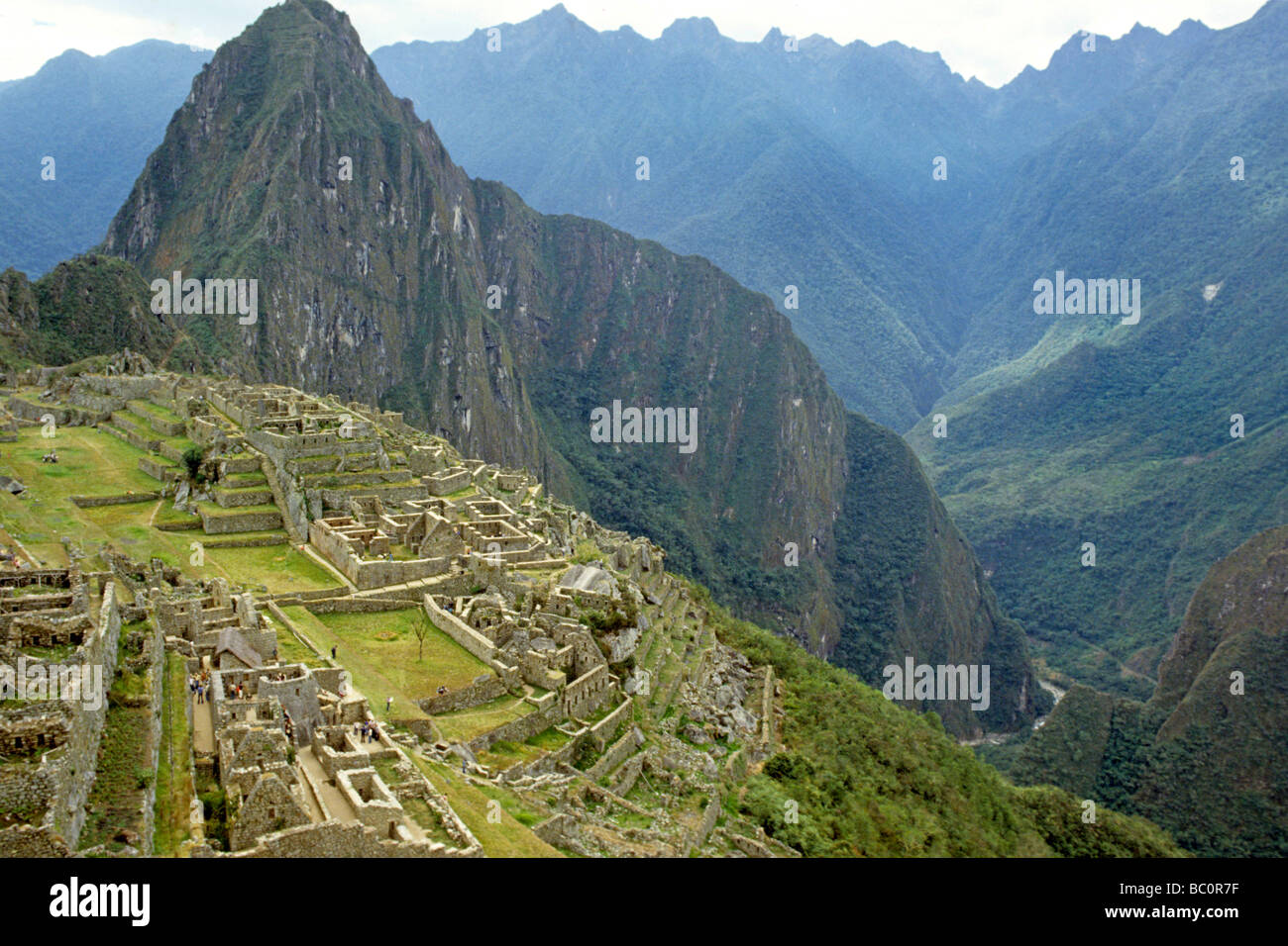 Peru indio hi-res stock photography and images - Alamy